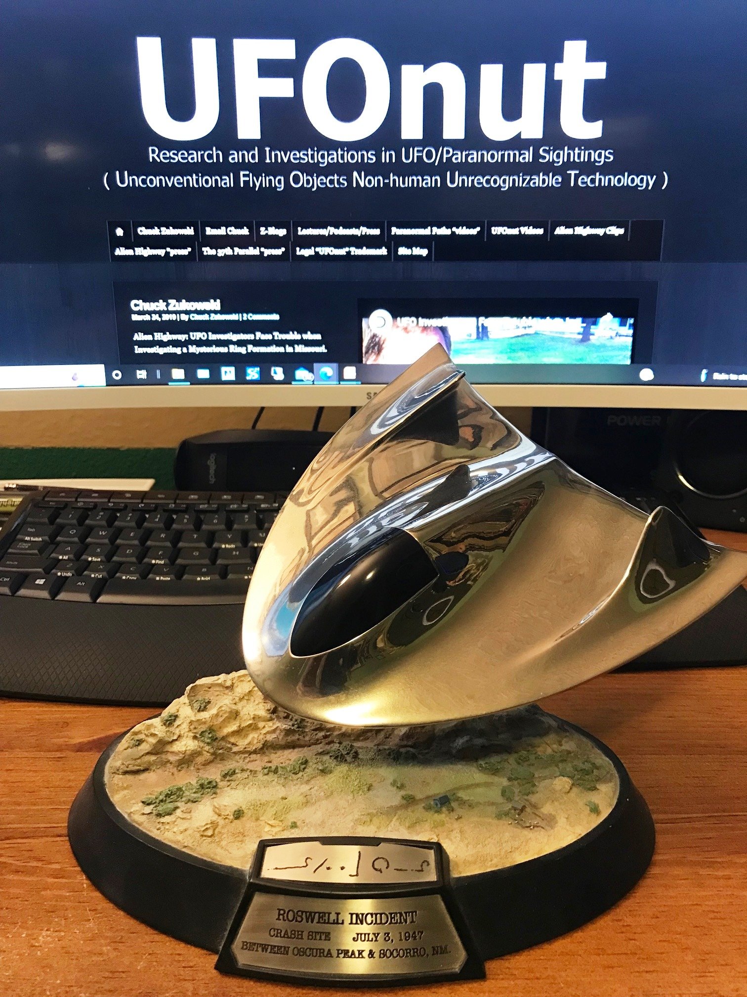 The Great Roswell Cover-up! Part Two. - Chuck Zukowski UFO/Paranormal ...